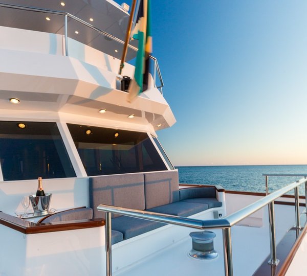 SEA FALCON Yacht Charter Details, Angus Yachts | CHARTERWORLD Luxury ...